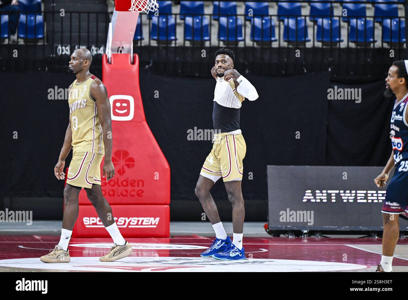Antwerp, Belgium. 22nd Jan, 2025. Antwerp's Kevin Tumba and Antwerp's ...