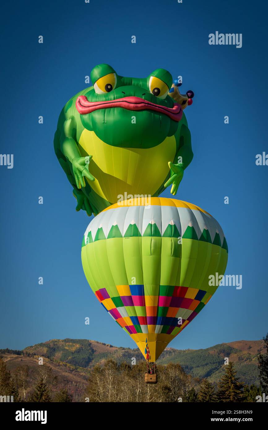 A Frog Hot Air Balloon Hopping Over Another Balloon Stock Photo - Alamy