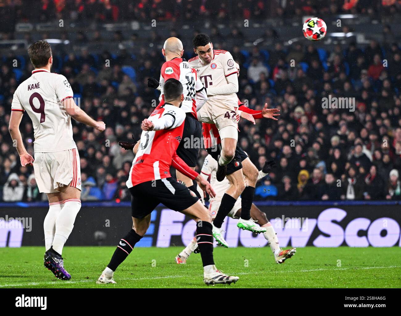 22 January 2025, Netherlands, Rotterdam: Soccer: Champions League ...