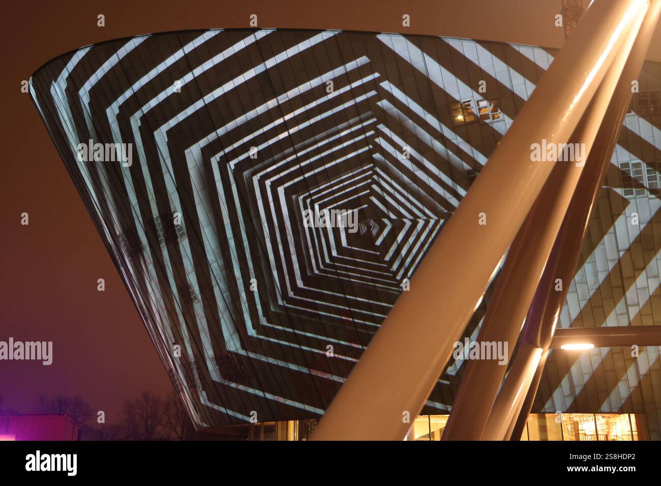 Light projection of artwork "Geometries to inhabit time" by Javier ...