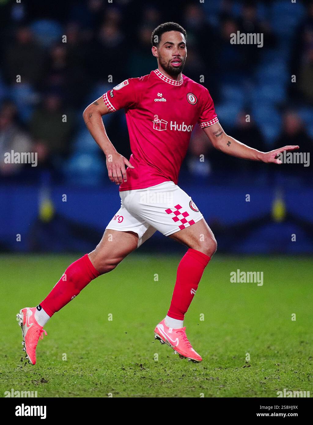 Bristol City's Zak Vyner during the Sky Bet Championship match at ...