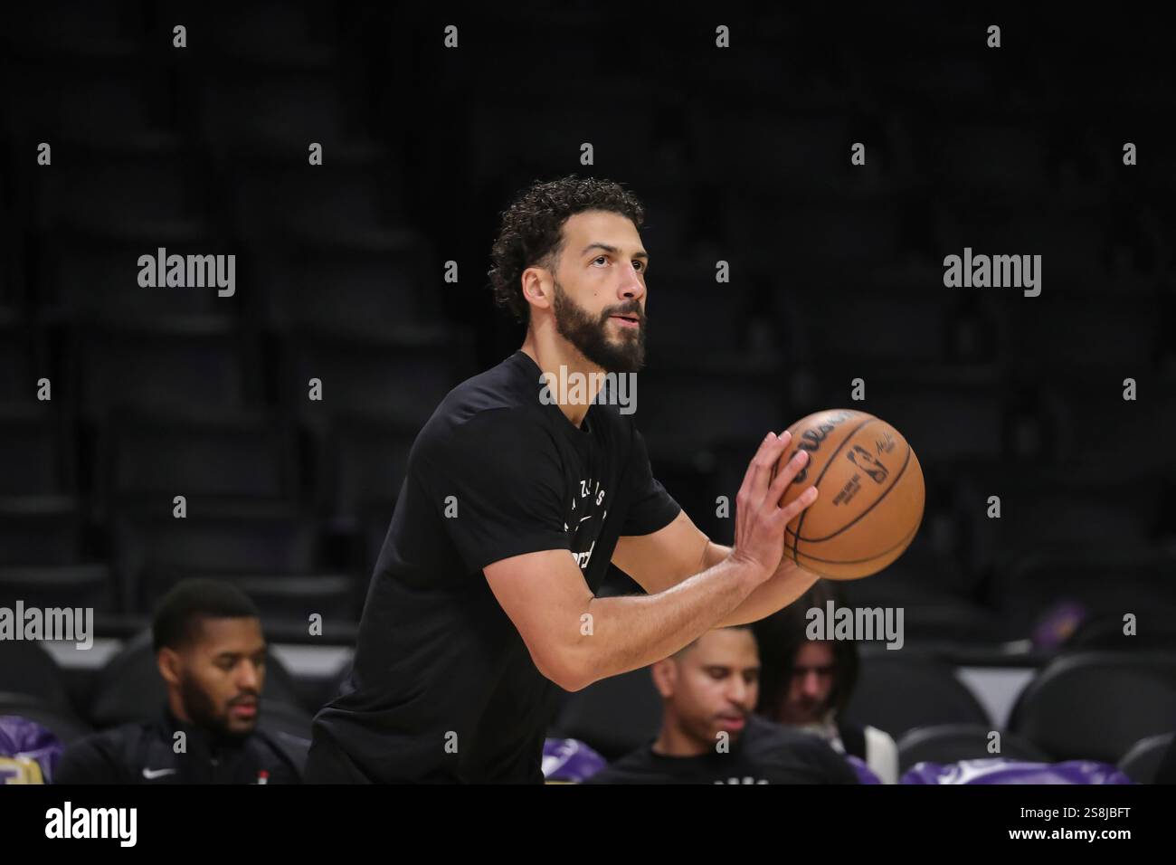 LOS ANGELES, CA - JANUARY 21: Washington Wizards forward Anthony Gill ...