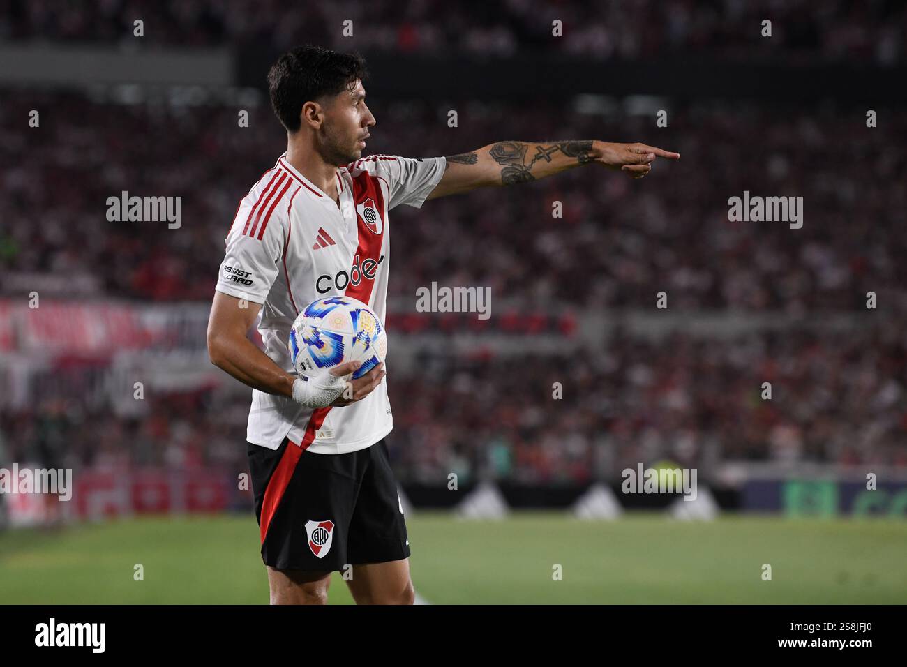 BUENOS AIRES, ARGENTINA - JANUARY 21: Gonzalo Montiel of Club Atletico ...