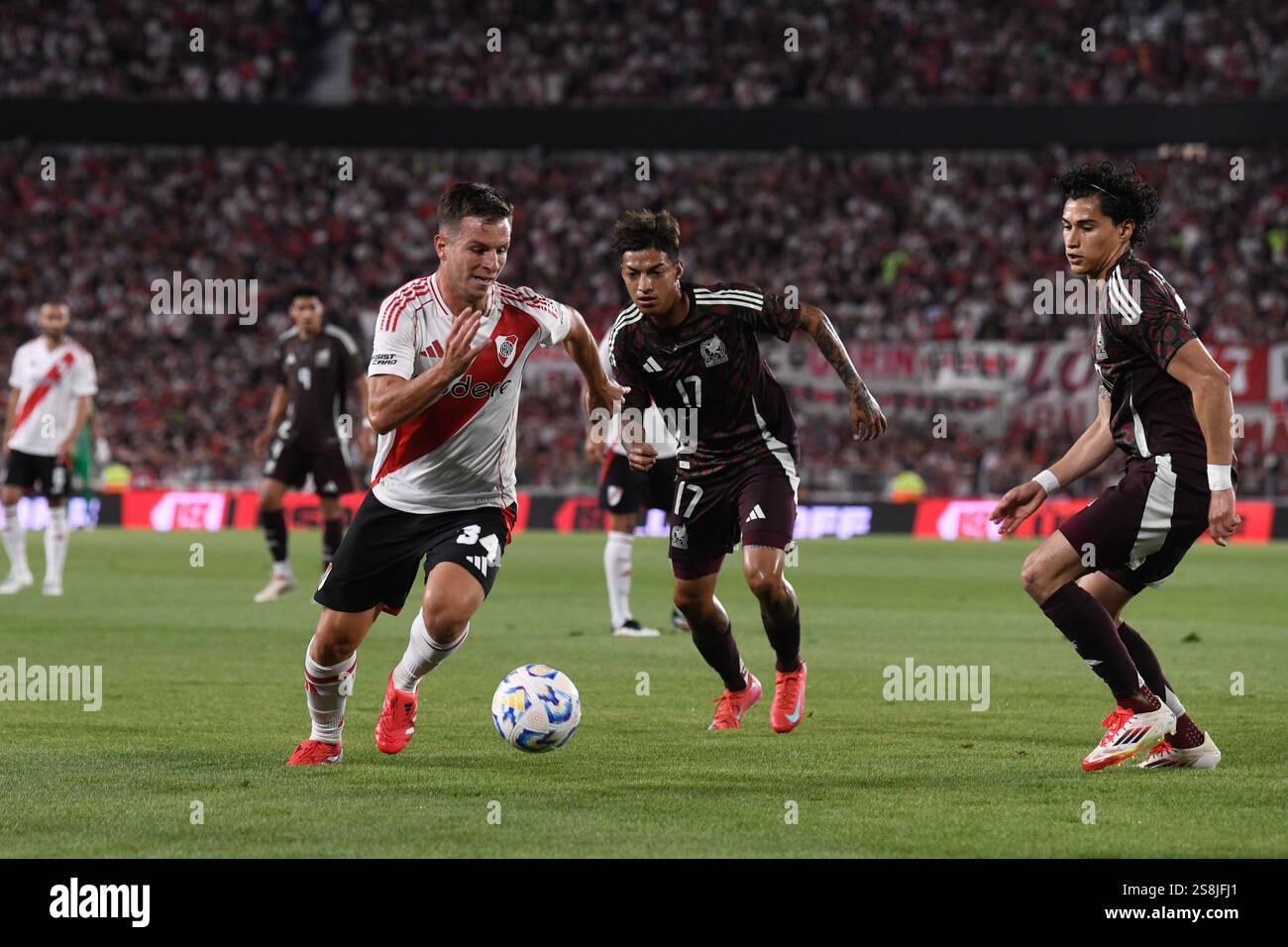 BUENOS AIRES, ARGENTINA - JANUARY 21: Giuliano Galoppo of Club Atletico ...