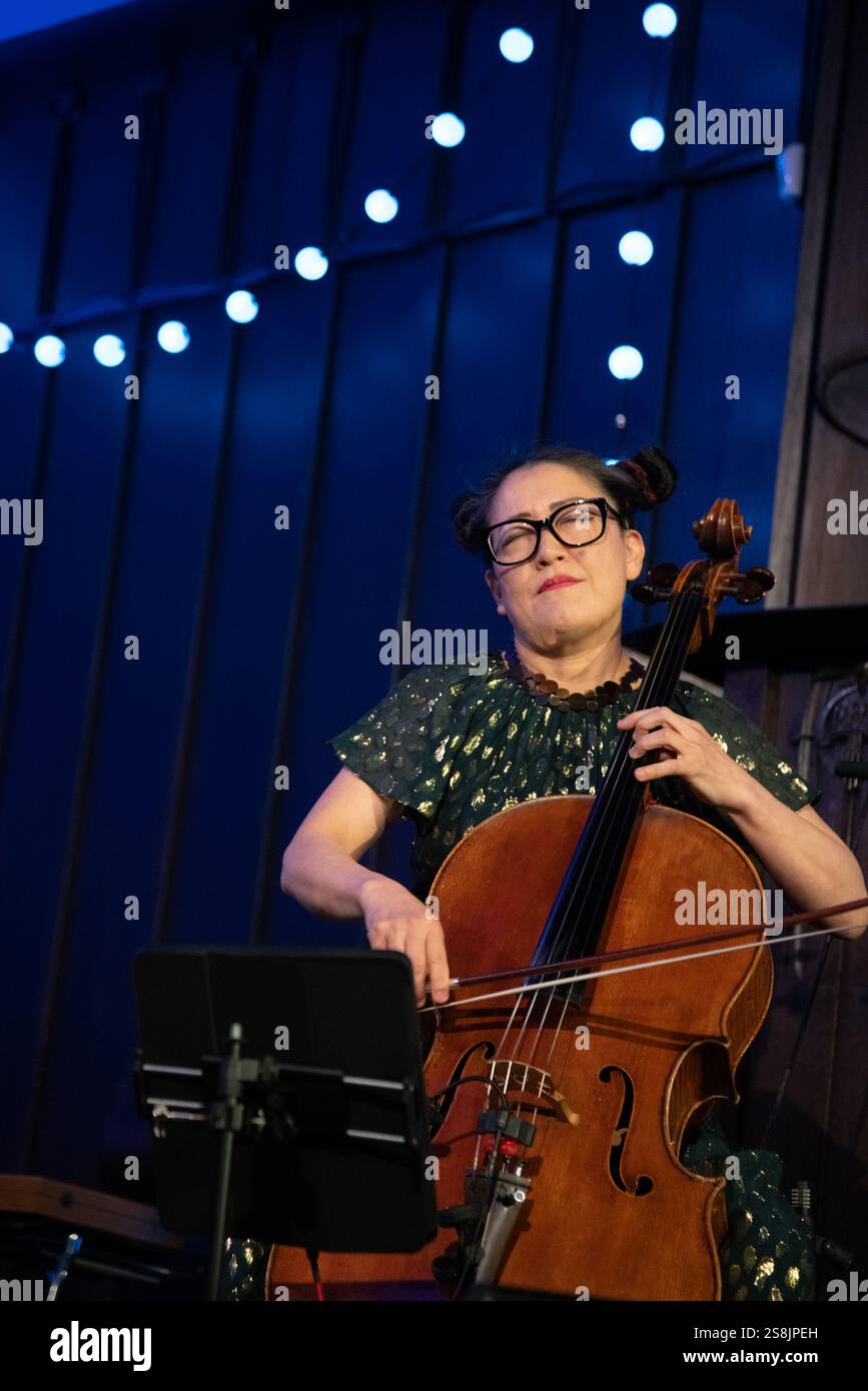 Glasgow Scotland. 21 January 2025. Su a Lee, Korean cellist, gave a ...