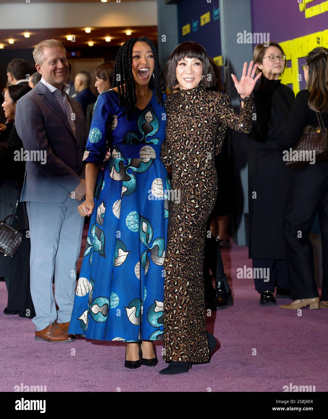 Michelle Yeoh and Sonequa Martin-Green arrive on the red carpet at ...