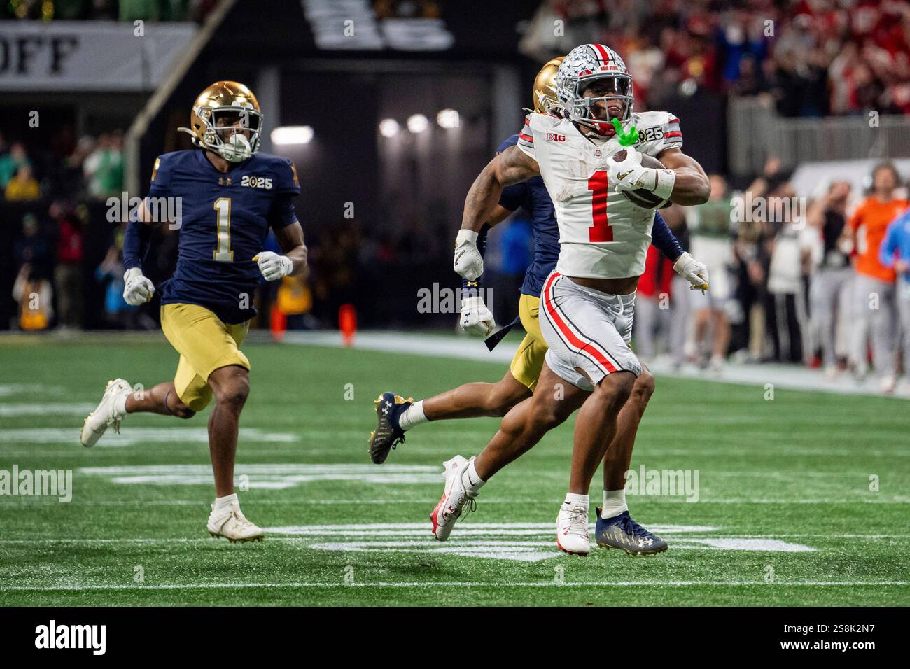 Notre Dame safety Jordan Clark (1) and cornerback Leonard Moore (15 ...