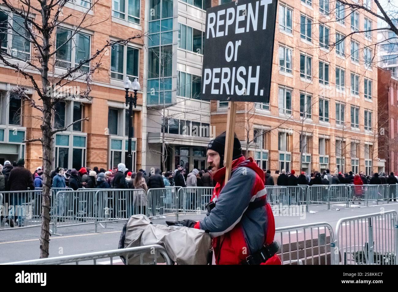 Capital one arena and trump hi-res stock photography and images - Alamy
