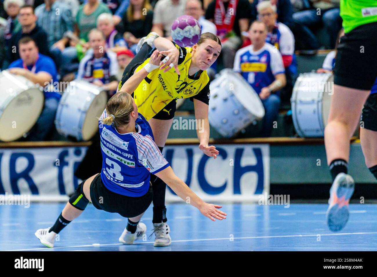 Blomberg, Deutschland. 22nd Jan, 2025. v.l. Laura Rueffieux (HSG ...