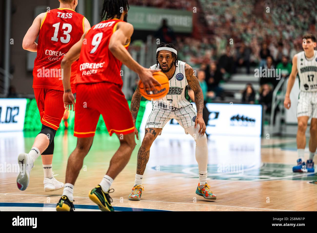 Ahmad CAVER of Nanterre 92 and Davion MINTZ of Filou Oostende during ...