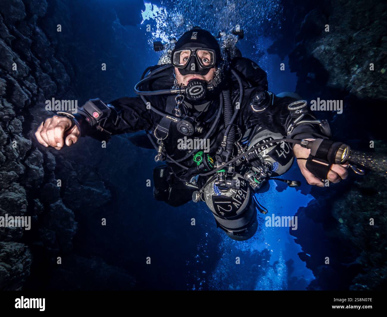 Technical scuba diver hi-res stock photography and images - Alamy