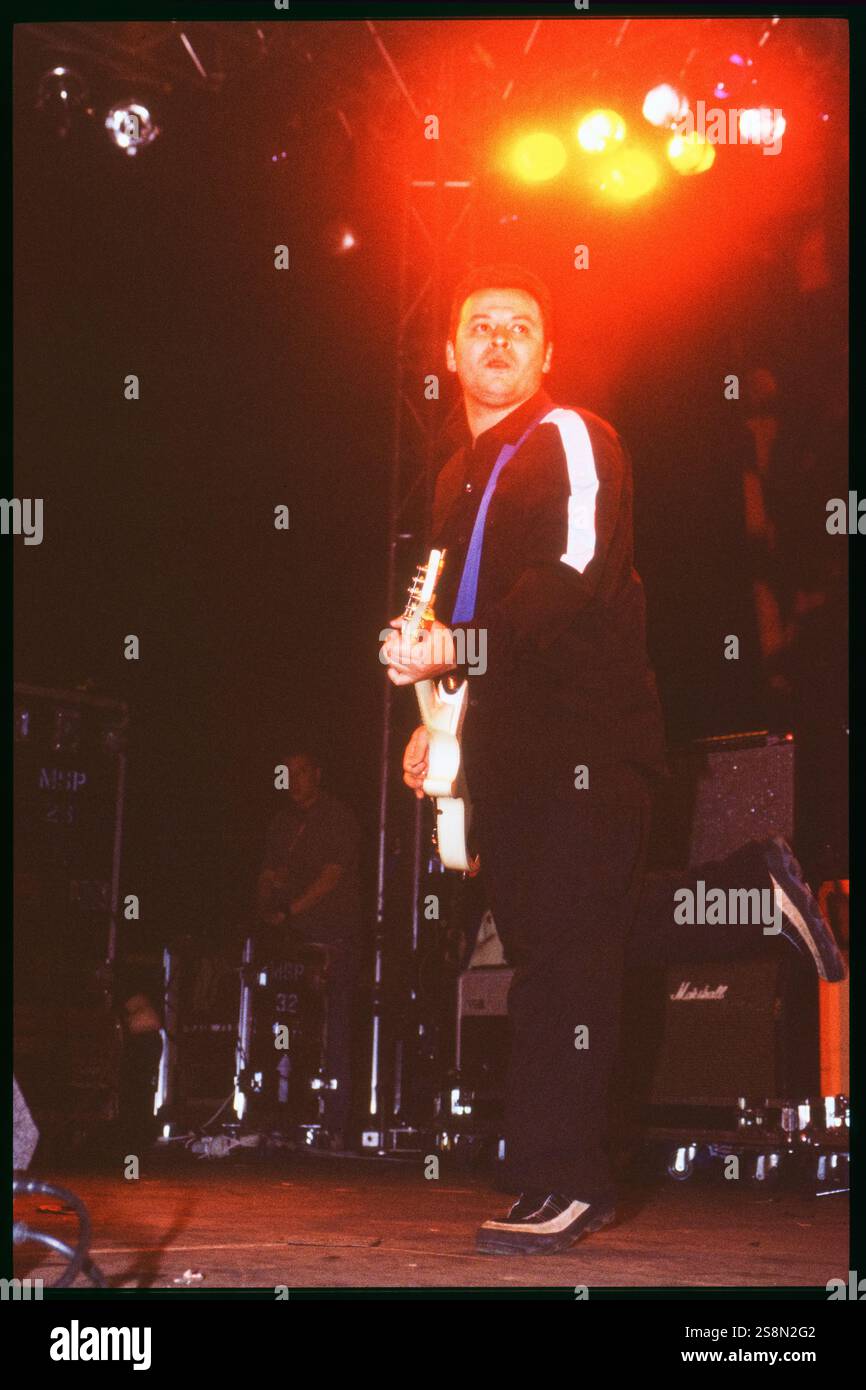 MANIC STREET PREACHERS, CONCERT, 1998: Welsh band Manic Street ...