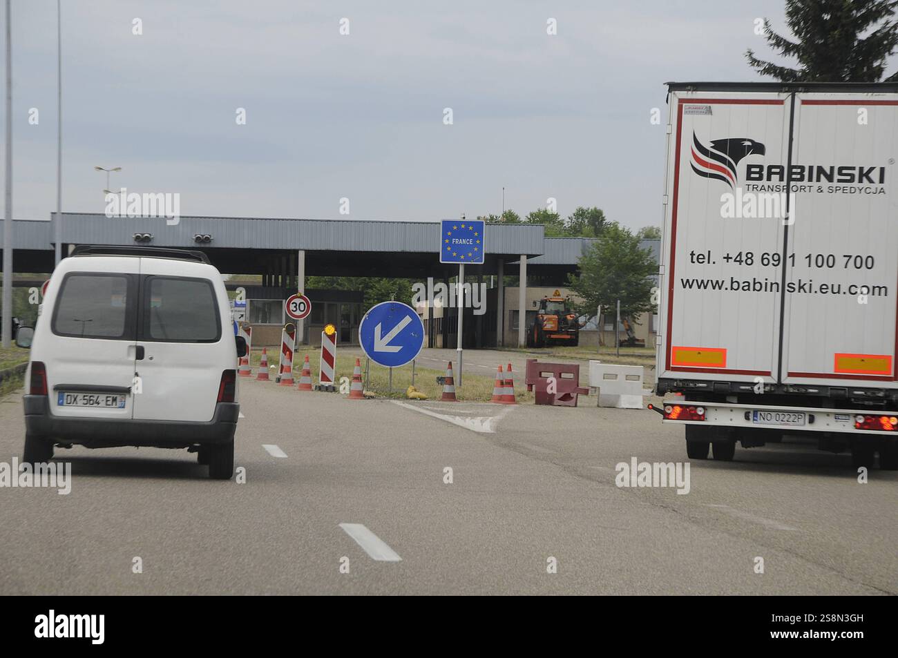 REGION ALSACE /FRANCE GERMANY - 27June 2017. French crossing from ...