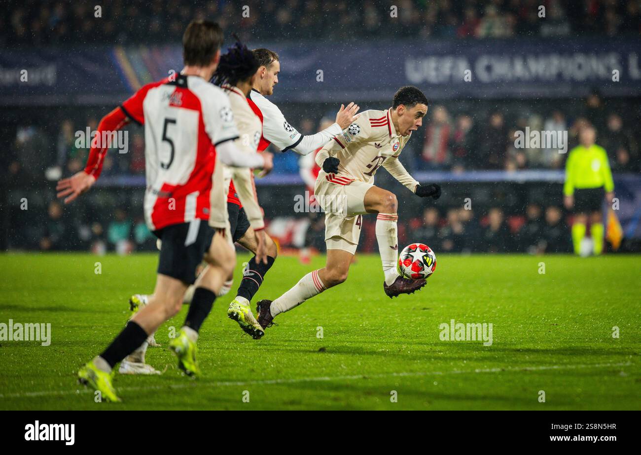 Rotterdam, Netherlands. 22nd Jan 2025. Jamal Musiala (FCB) Thomas ...