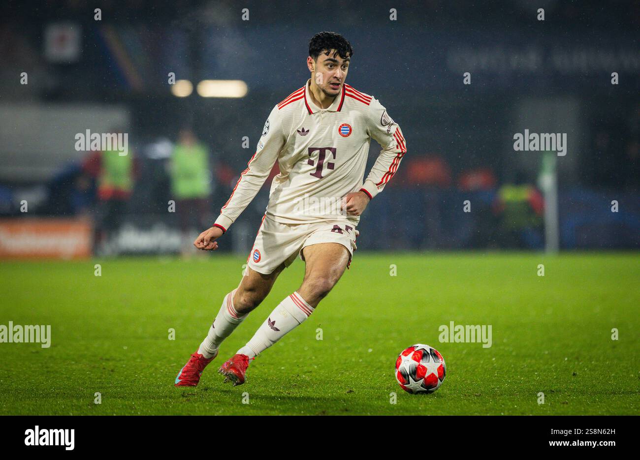 Rotterdam, Netherlands. 22nd Jan 2025. Aleksandar Pavlovic (FCB ...