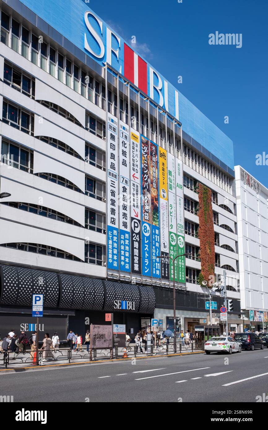 Seibu Department Store in Ikebukuro Tokyo Japan Stock Photo - Alamy
