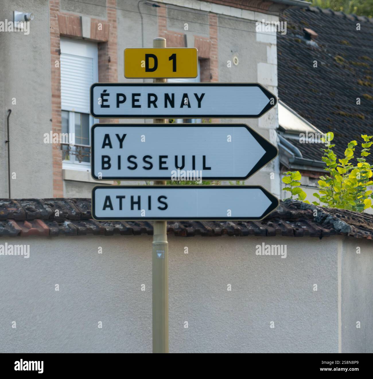 Road signes, directions and places of destinations, Gran Cru villages ...
