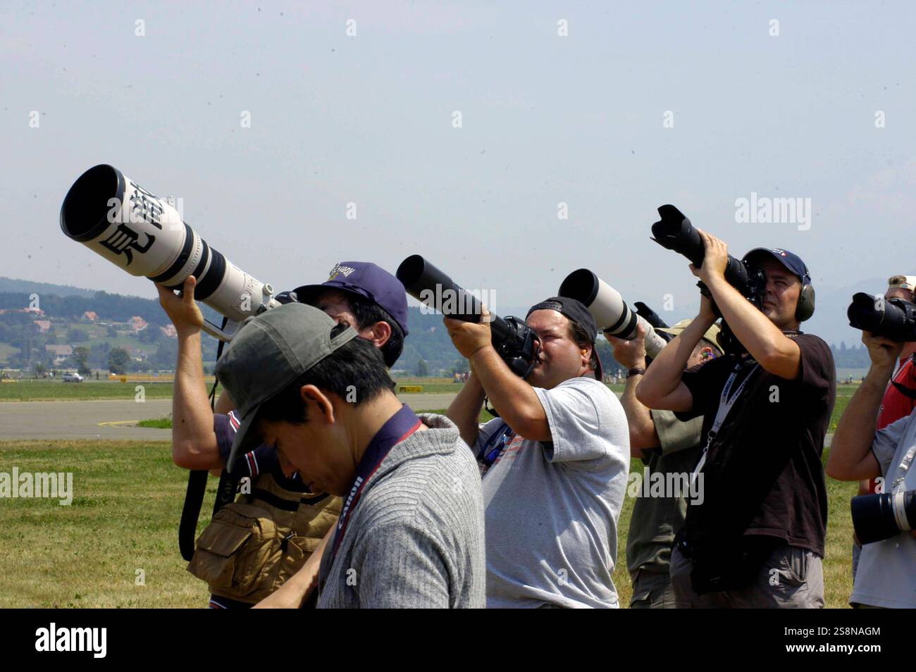 media reporting about daily news, press coverage and journalism media ...
