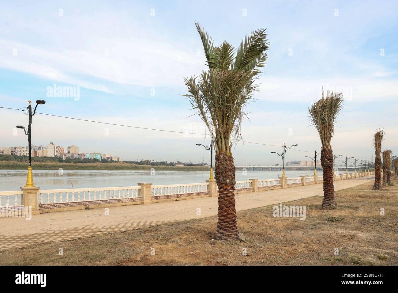 Arvand rud hi-res stock photography and images - Alamy