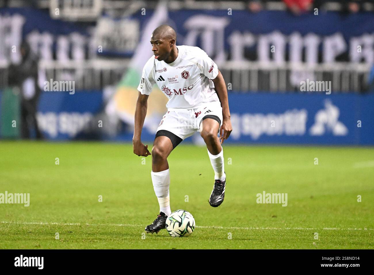 02 Hamjatou SOUKOUNA (fca) during the Ligue 2 BKT match between Troyes ...