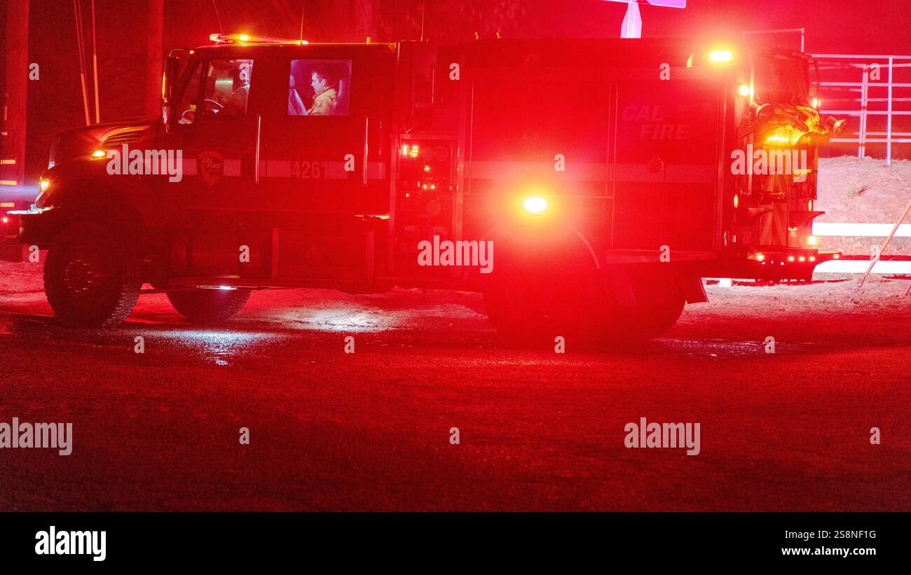 Castaic, California, USA. 22nd Jan, 2025. Hughes fire, in Castaic and ...