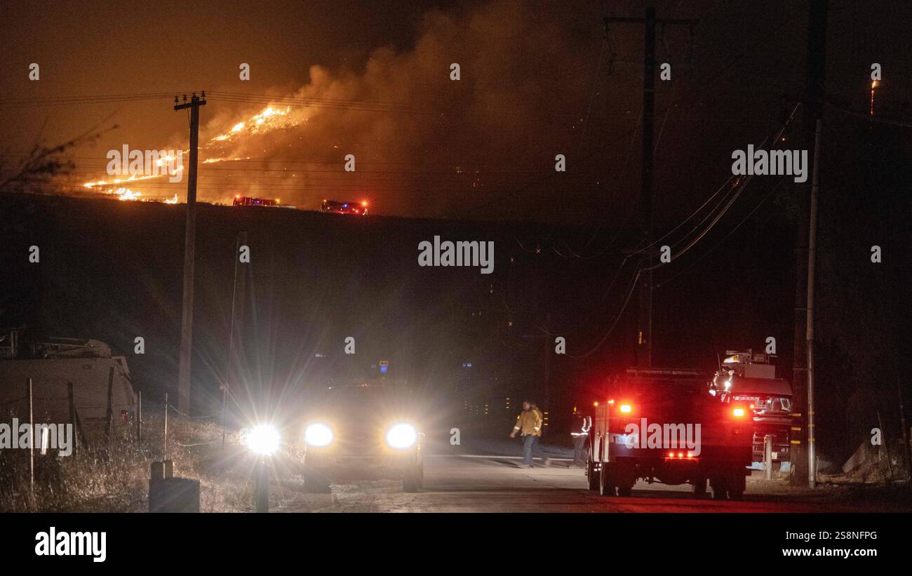 Castaic, California, USA. 22nd Jan, 2025. Hughes fire, in Castaic ...