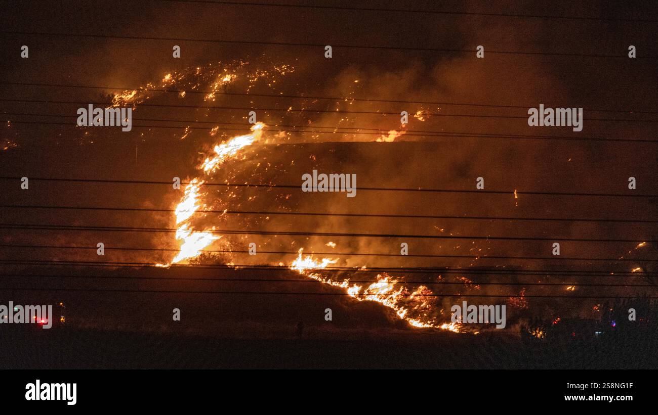 Castaic, California, USA. 22nd Jan, 2025. Hughes fire, in Castaic ...