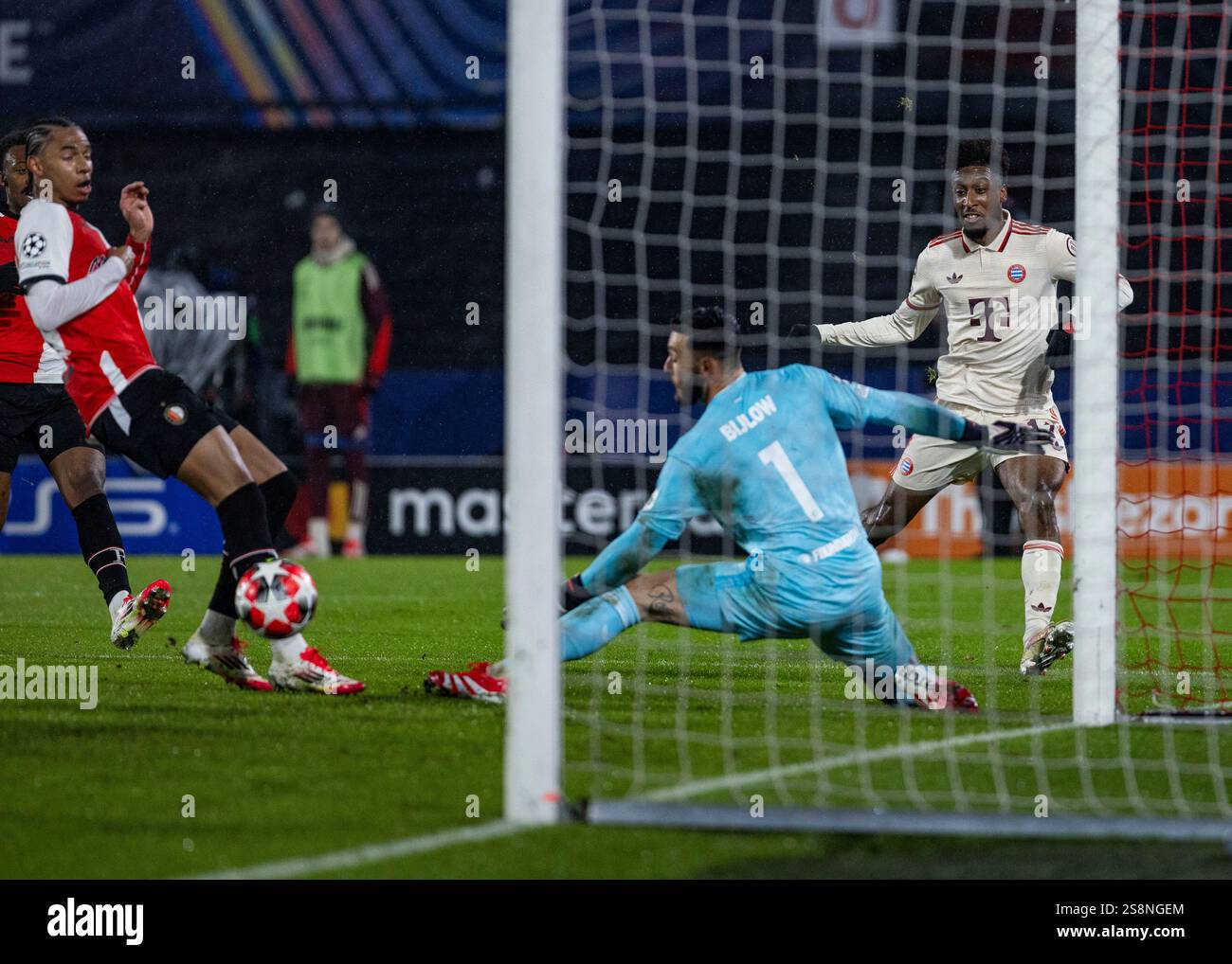 Rotterdam, Kuip Arena, 22.01.2025: Kingsley Coman of FC Bayern Muenchen ...