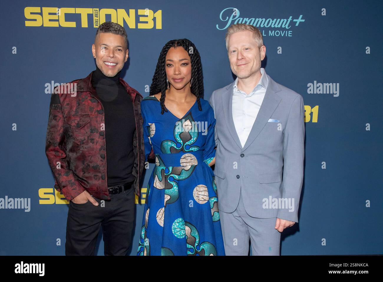 New York, United States. 22nd Jan, 2025. L-R) Wilson Cruz, Sonequa ...