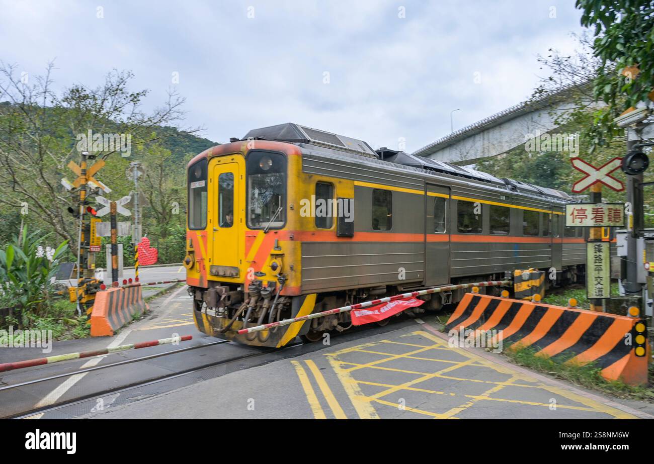 Pingxi-Linie, Pinxi-Bahn, Shifen, Taiwan *** Pingxi Line, Pinxi Railway ...