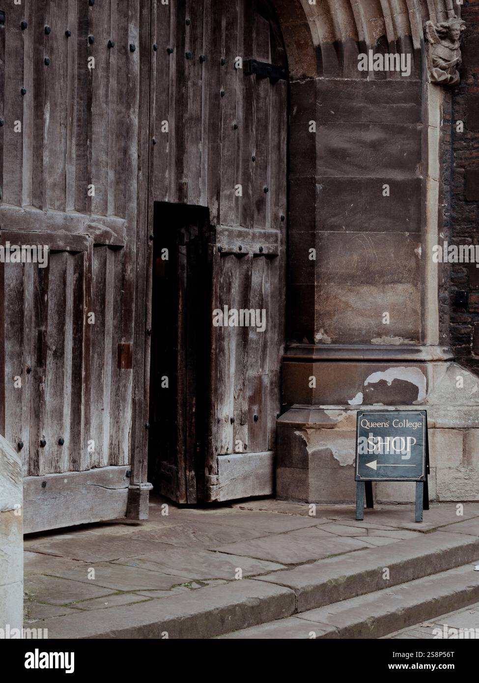 Visitors Entrance to Queens College, University of Cambridge, Cambridge ...