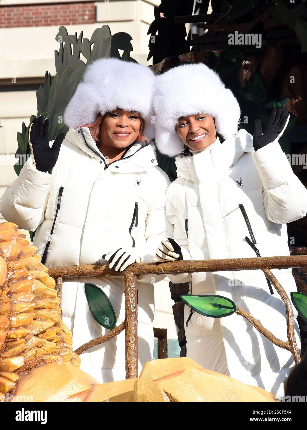 T-Boz and Chilli appearing at the 93rd Annual Macy's Thanksgiving Day ...