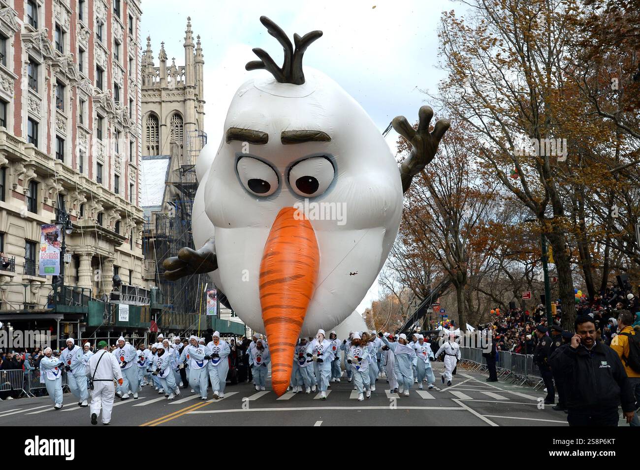 Olaf Frozen balloon at the 93rd Annual Macy's Thanksgiving Day Parade ...