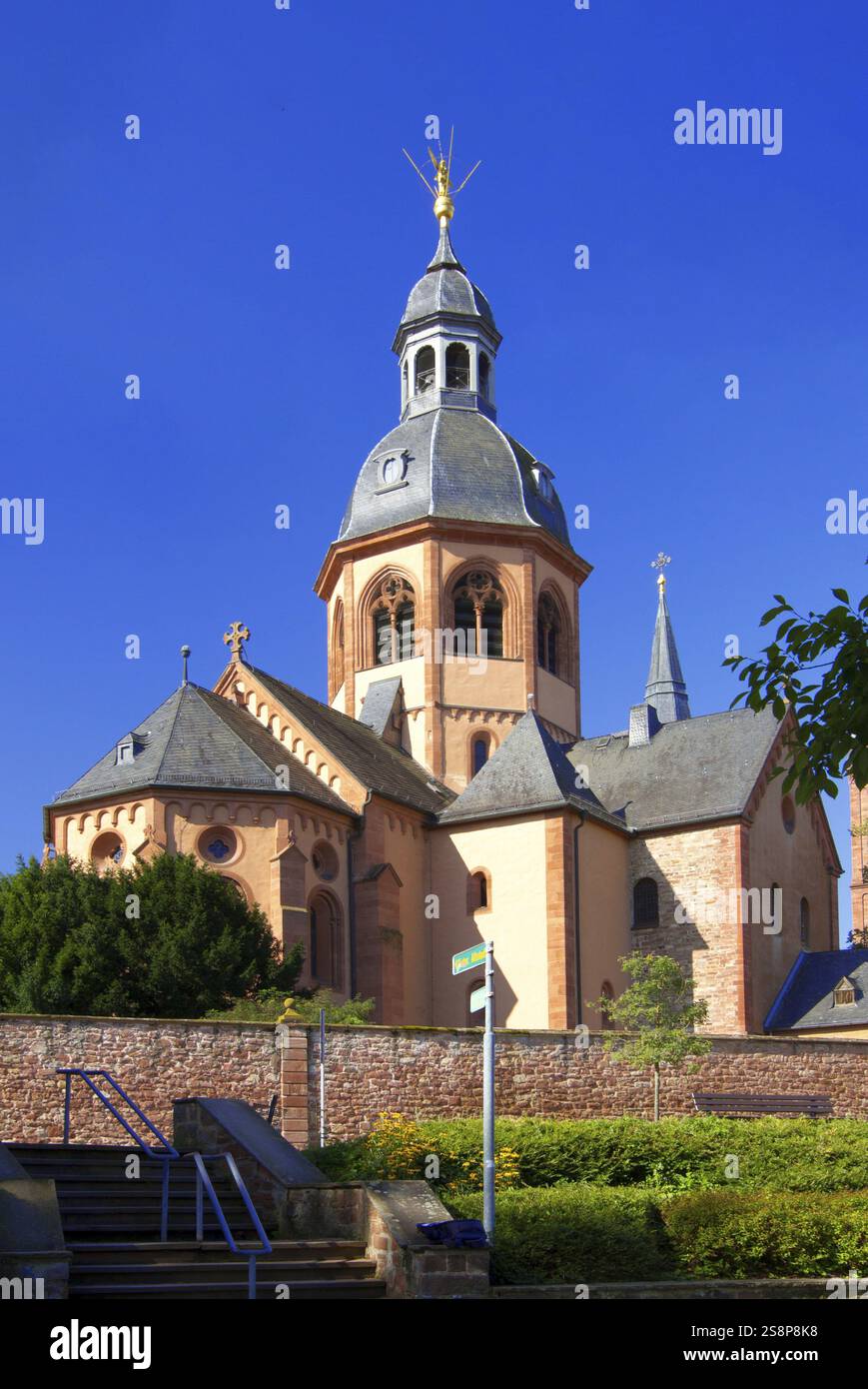 Germany, Hesse, Seligenstadt, Angel Tower of the Einhard Basilica of St ...