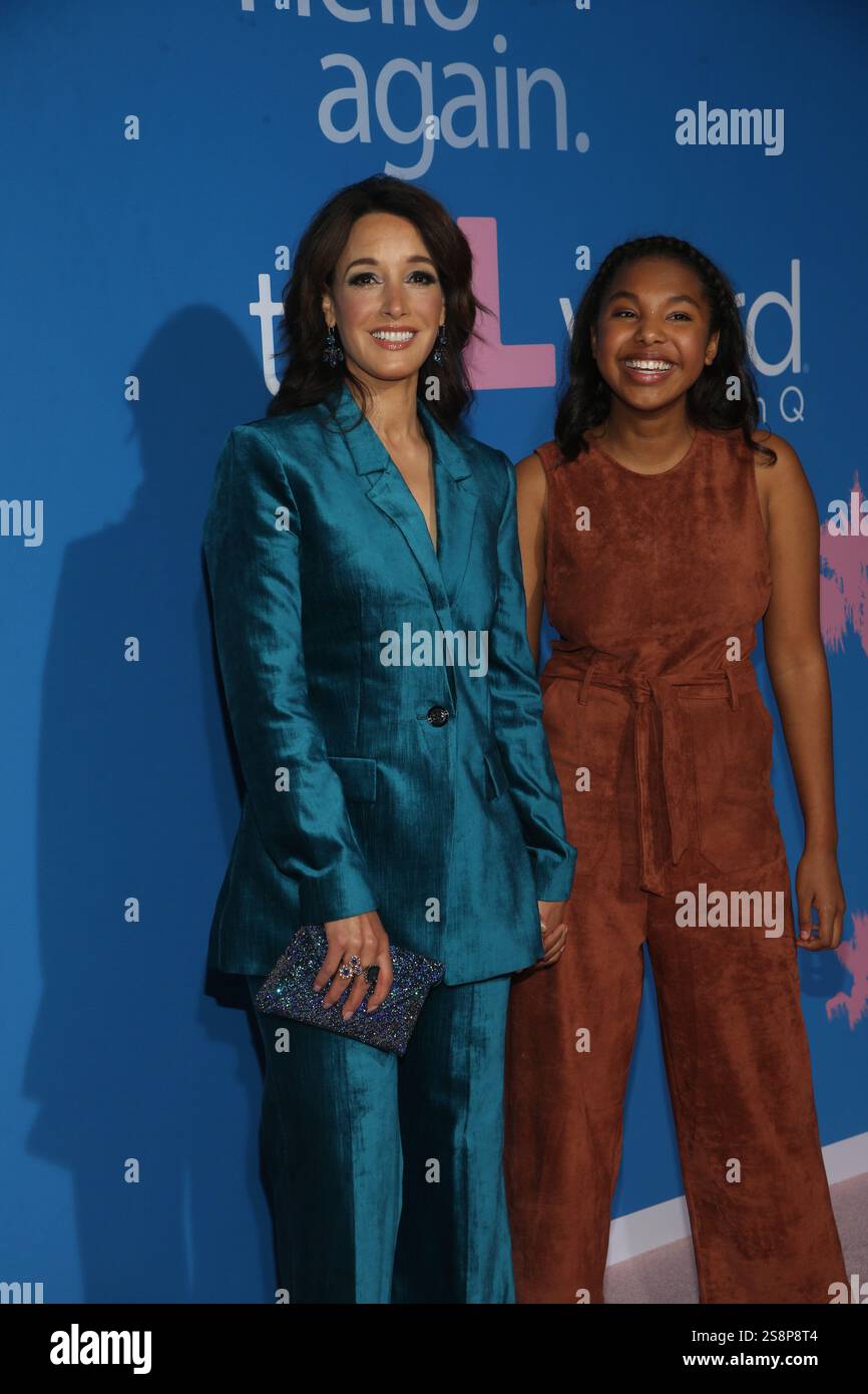 Jennifer beals jordan hull hi-res stock photography and images - Alamy