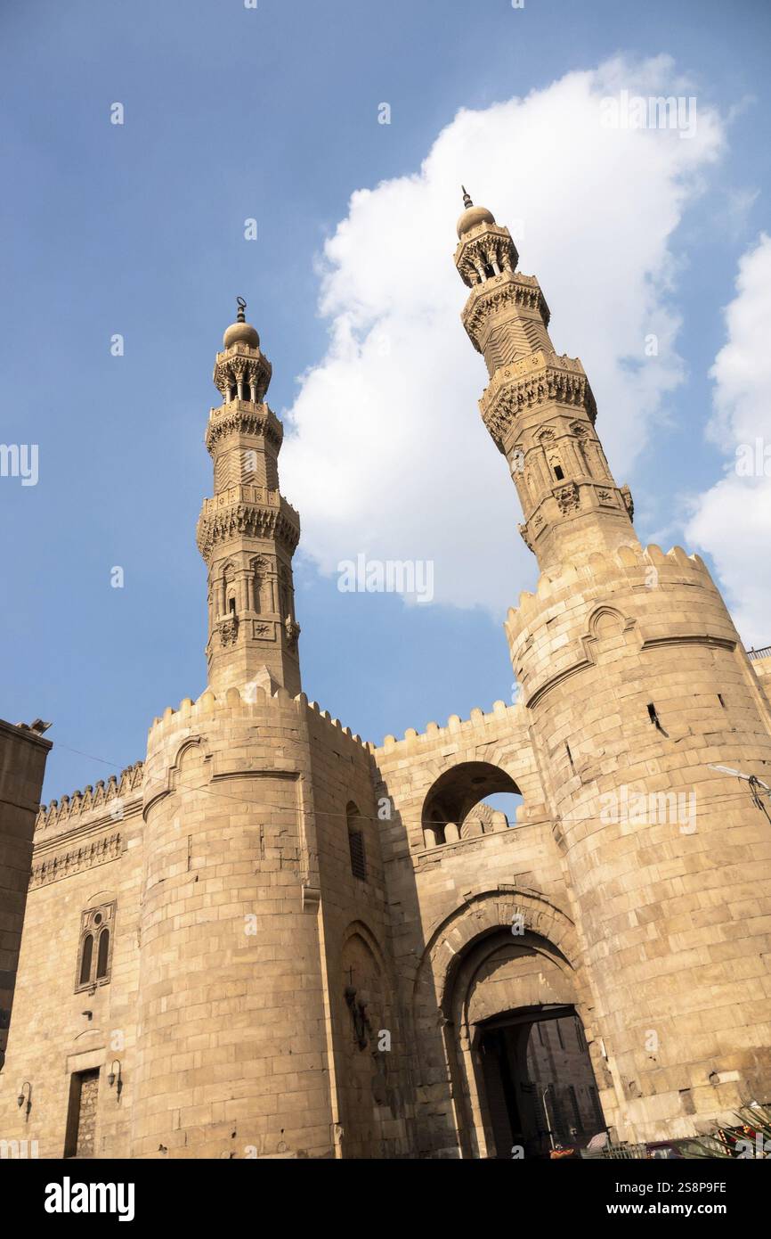 An image of a city gate at Cairo Egypt Stock Photo - Alamy