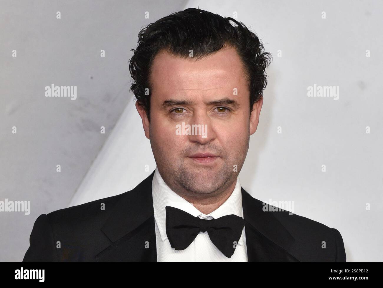 Daniel Mays attends the '1917' World Premiere and Royal Film ...