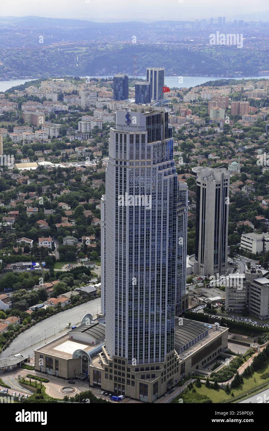 Hotel SAPPPHIRE, observation deck 226m high, view from Istanbul ...