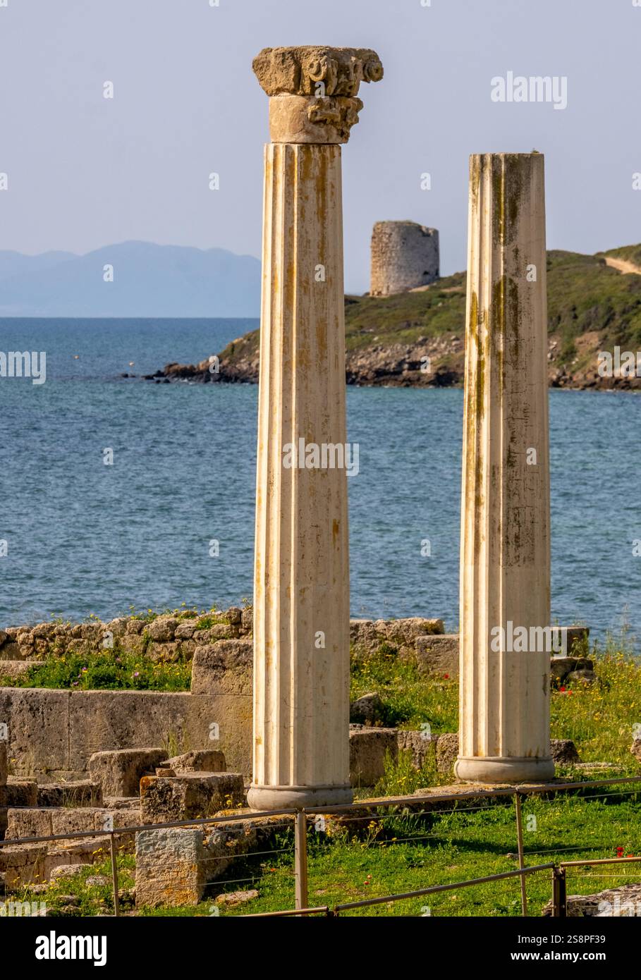 Sinis peninsula and historical ruins and columns, Area archeologica di ...