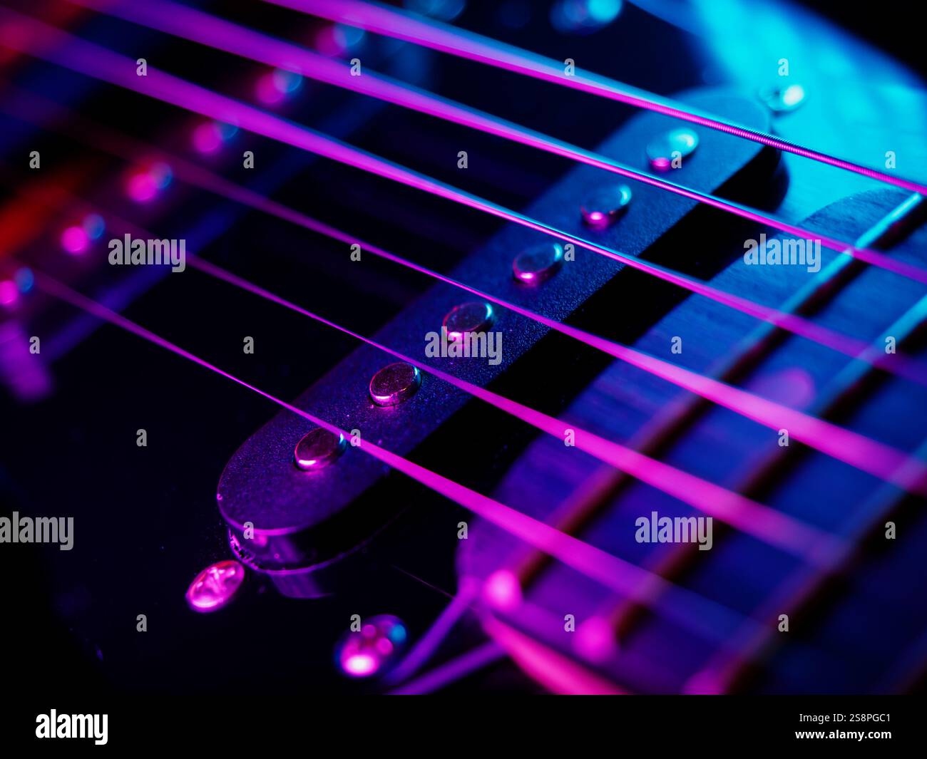 Cinematic concert hi-res stock photography and images - Alamy