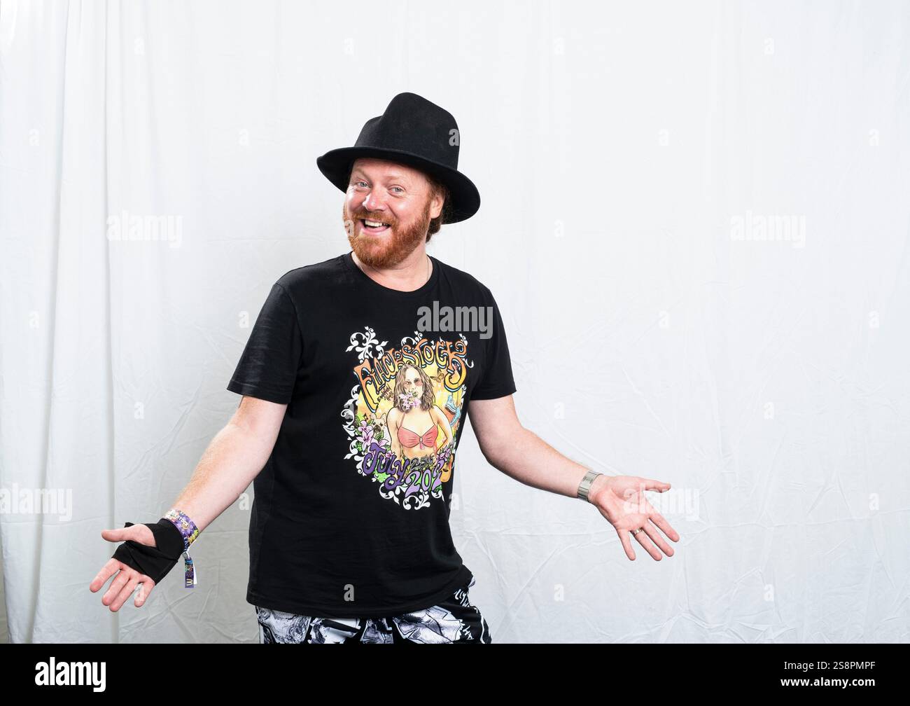 studio cut out white background Stock Photo - Alamy