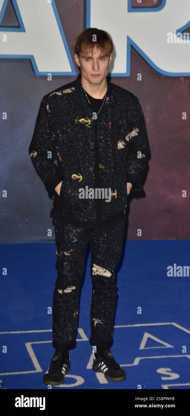 Sam Fender attending the Star Wars: THE RISE OF SKYWALKER. at the ...