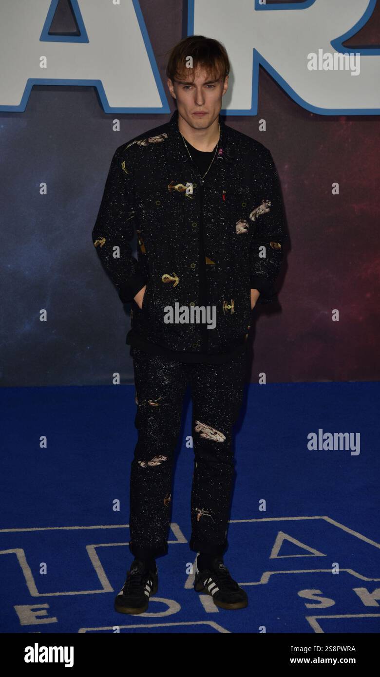 Sam Fender attending the Star Wars: THE RISE OF SKYWALKER. at the ...