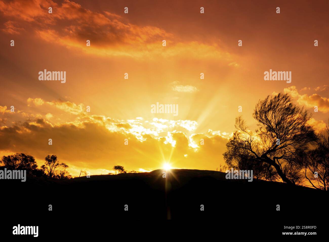 Beautiful scene sun sets hi-res stock photography and images - Alamy
