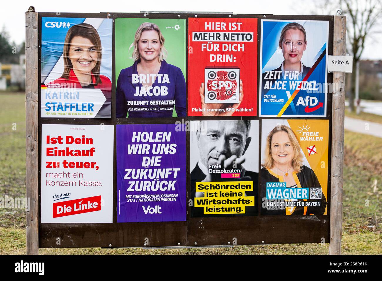 Muenchen GER, Themenbild, Wahlplakate zur Bundestagswahl in Deutschland ...