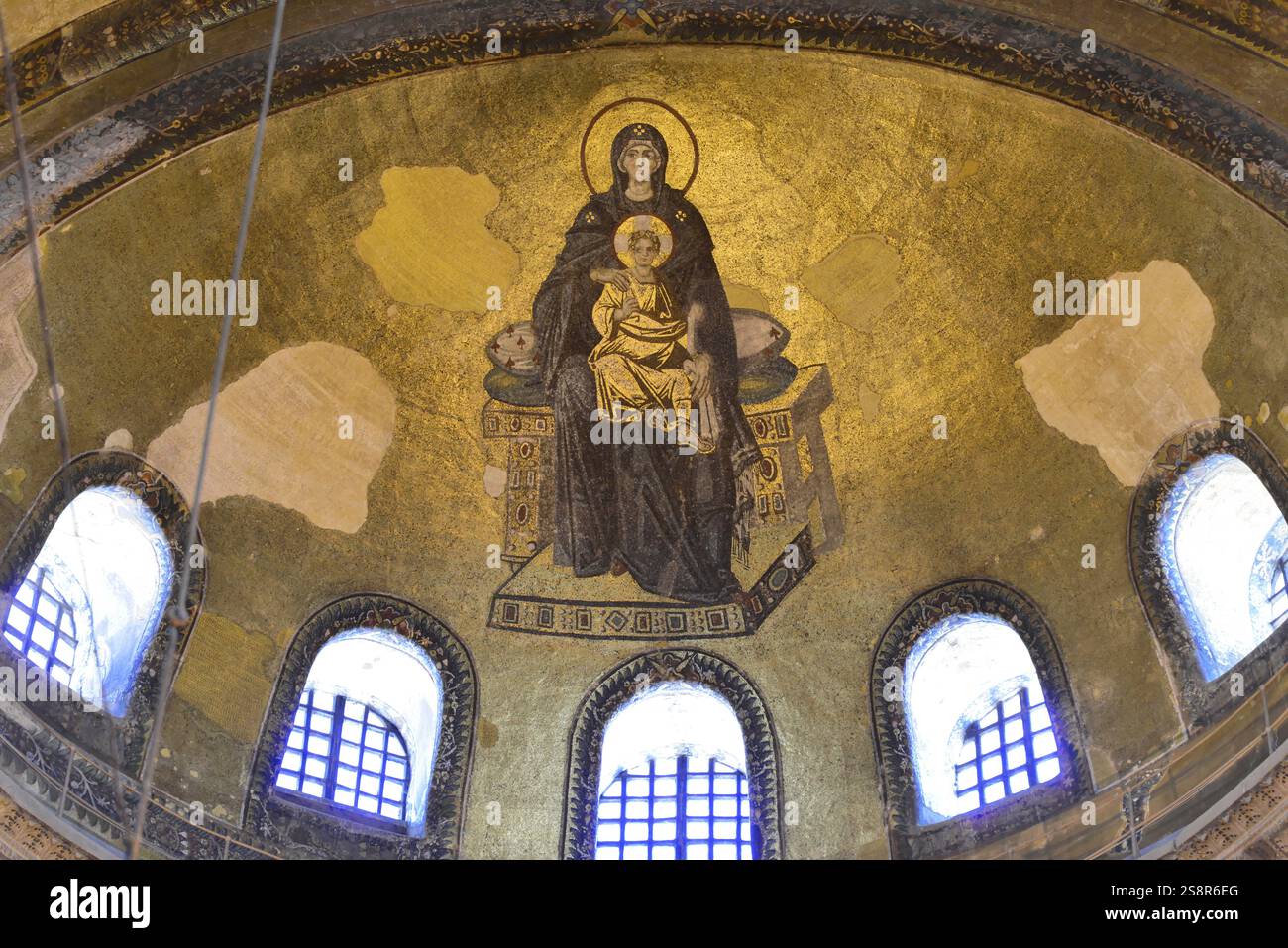 Interior of the Hagia Sophia Mosque, UNESCO World Heritage Site ...