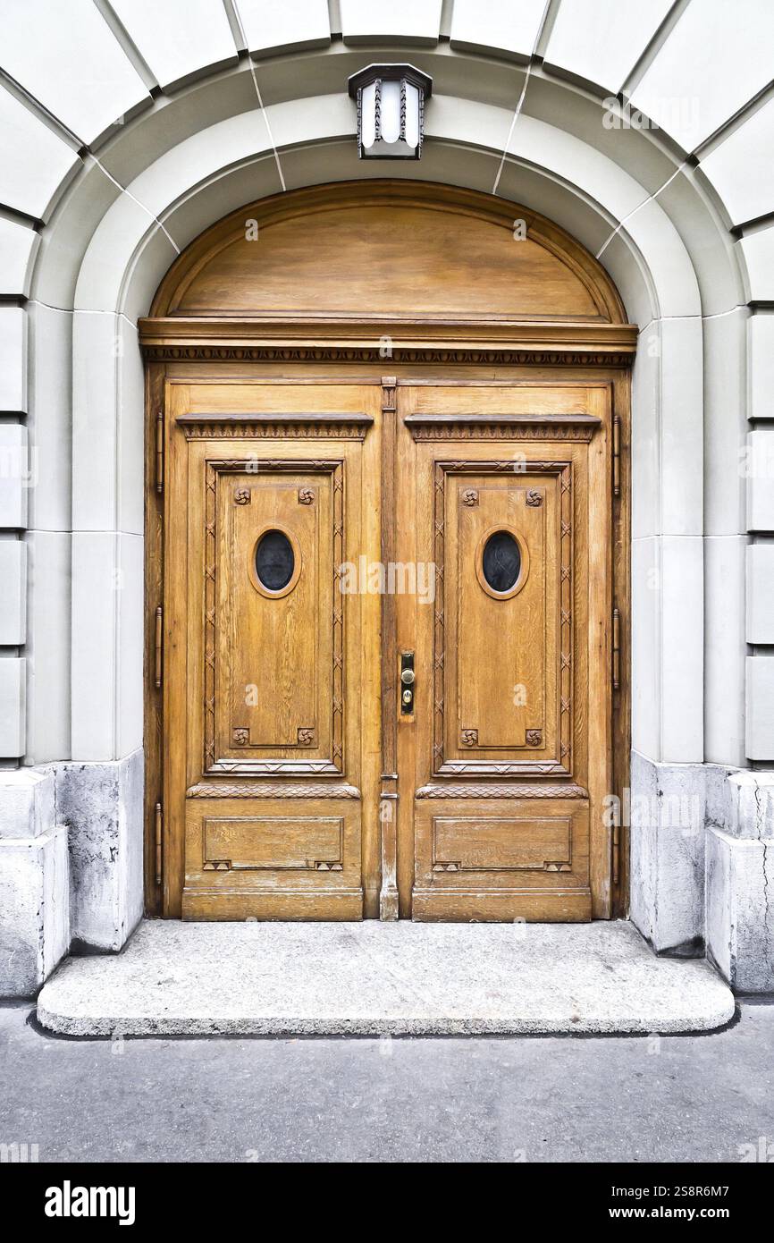 Swiss doors hi-res stock photography and images - Alamy