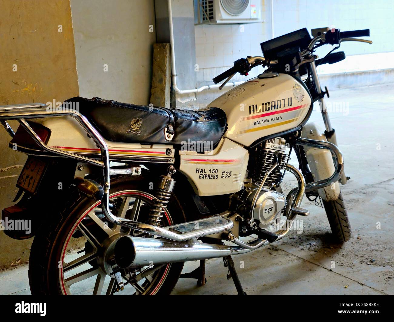 Cairo, Egypt, January 2 2025: Halawa Alicanto Hal 150 express S35 ...