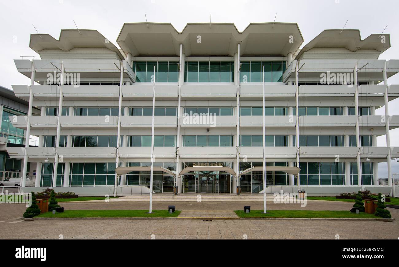 The Queen Elizabeth II Stand, Epsom Race Course Stock Photo - Alamy