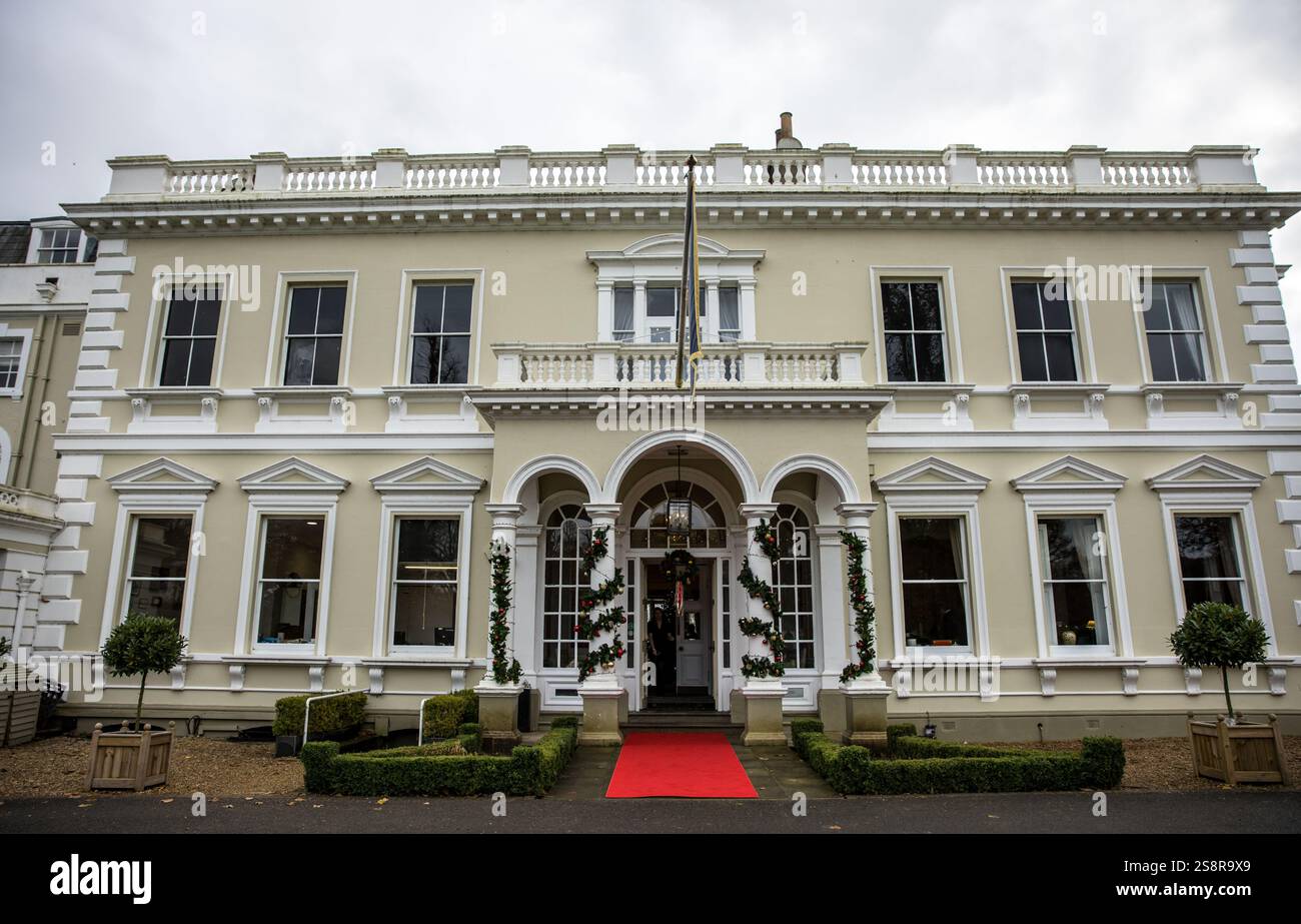 Burhill Golf Club, Burwood Rd, Hersham Stock Photo - Alamy